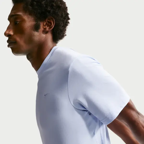 Nike Primary Dri-fit Short-sleeve Versatile Top