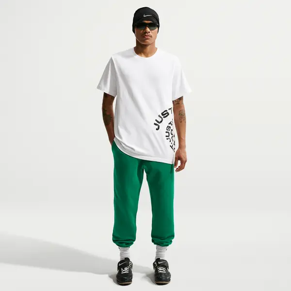 Nike Club Cuffed Brushed Fleece Pants