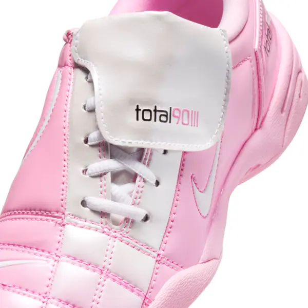 Nike Total 90 Se Low Top Sneakers