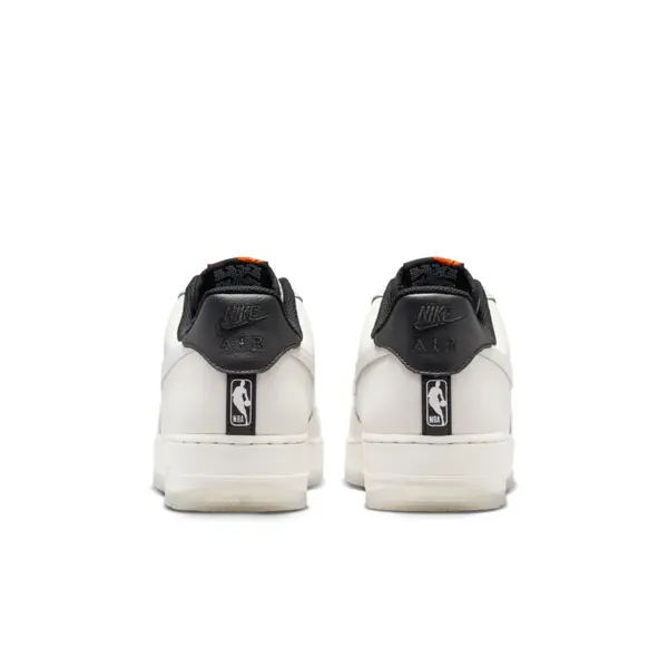 Nike Force 1 '07 Sneakers