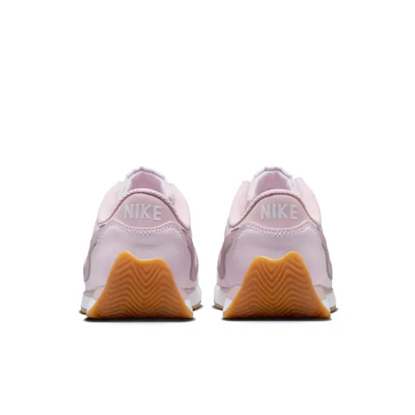 Nike Pacific Leather Low Top Sneakers - Pink