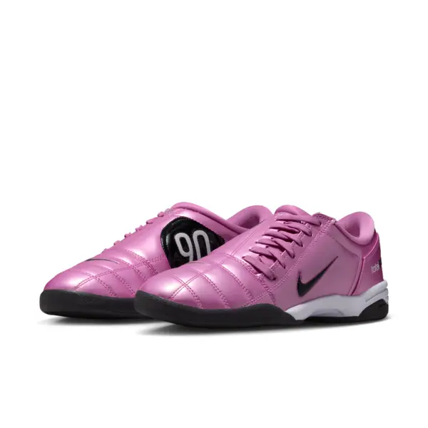 Nike Total 90 Athletic Shoes