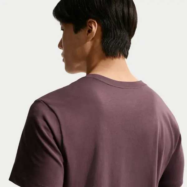 Nike Sportswear Club T-shirt - Purple