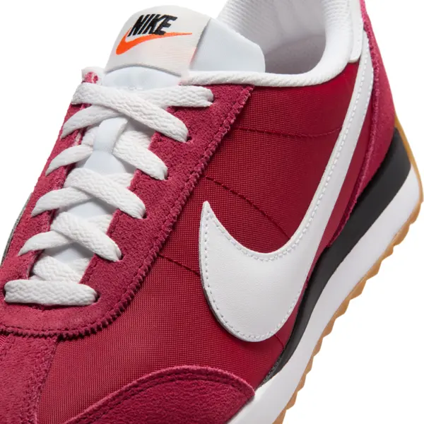 Nike Pacific Low Top Sneakers - Red