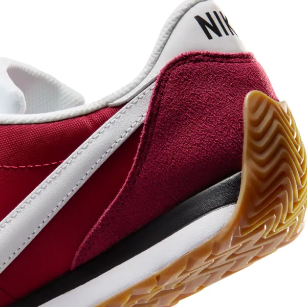 Nike Pacific Low Top Sneakers - Red