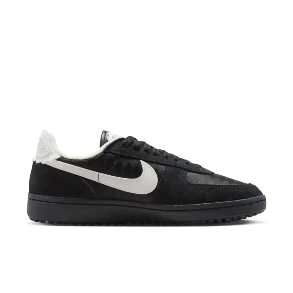 Nike Field General Lace-up Sneakers