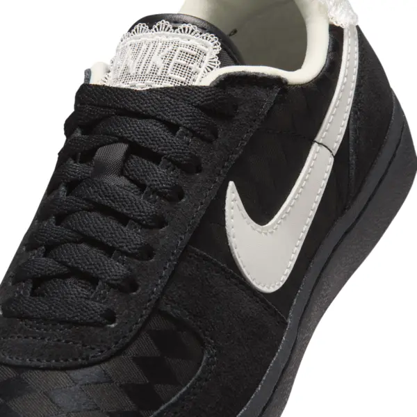 Nike Field General Lace-up Sneakers