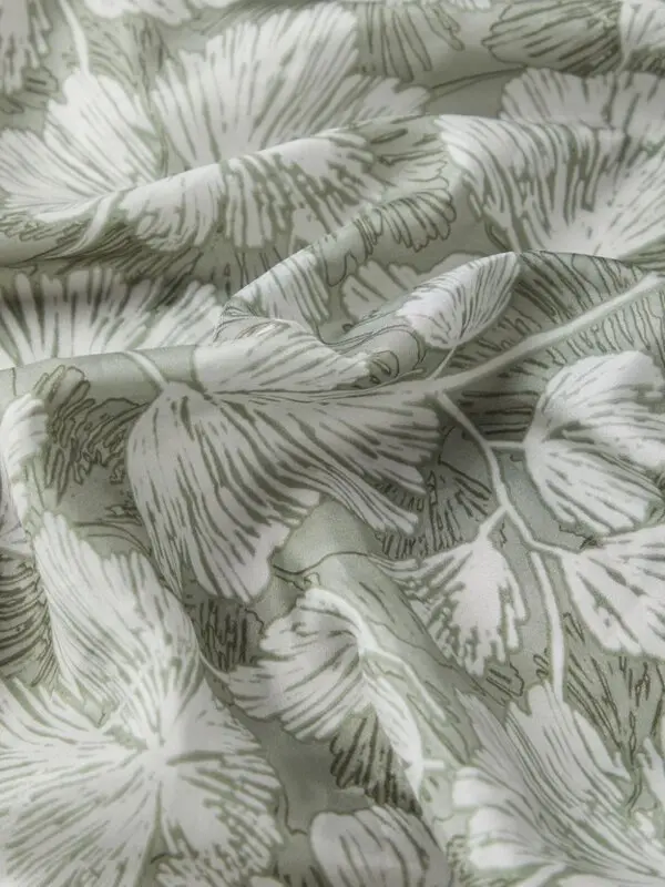 Brunello Cucinelli Floral-printed Square Scarf