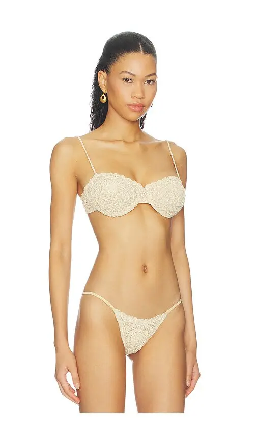 MIRROR PALAIS Buzious Crochet Bikini Top
