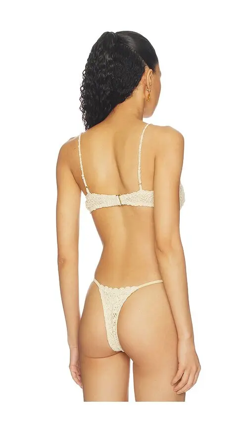 MIRROR PALAIS Buzious Crochet Bikini Top