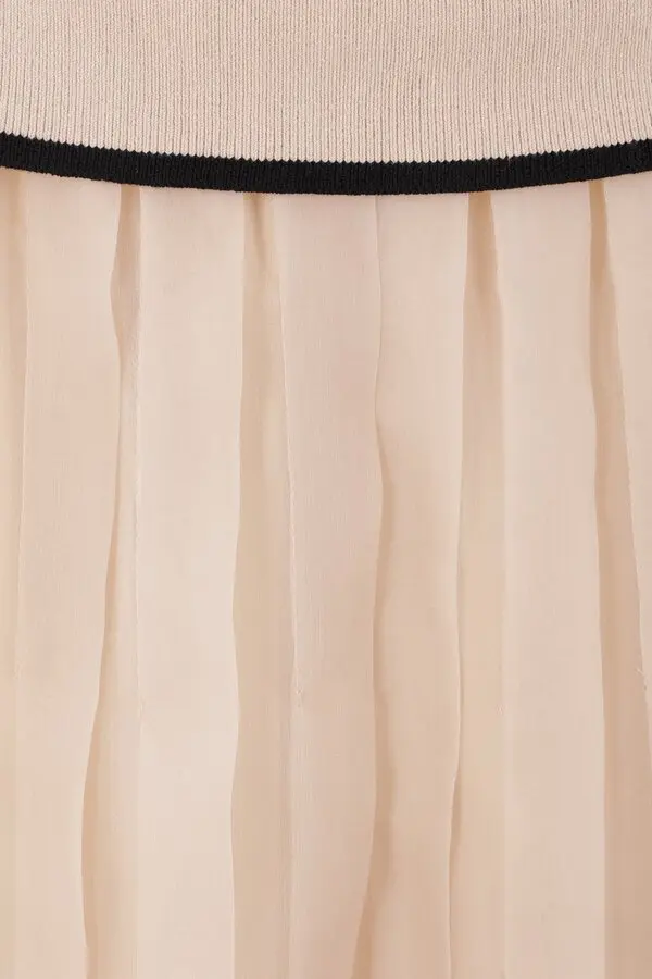 Brunello Cucinelli High-waisted Pleated Silk Skirt