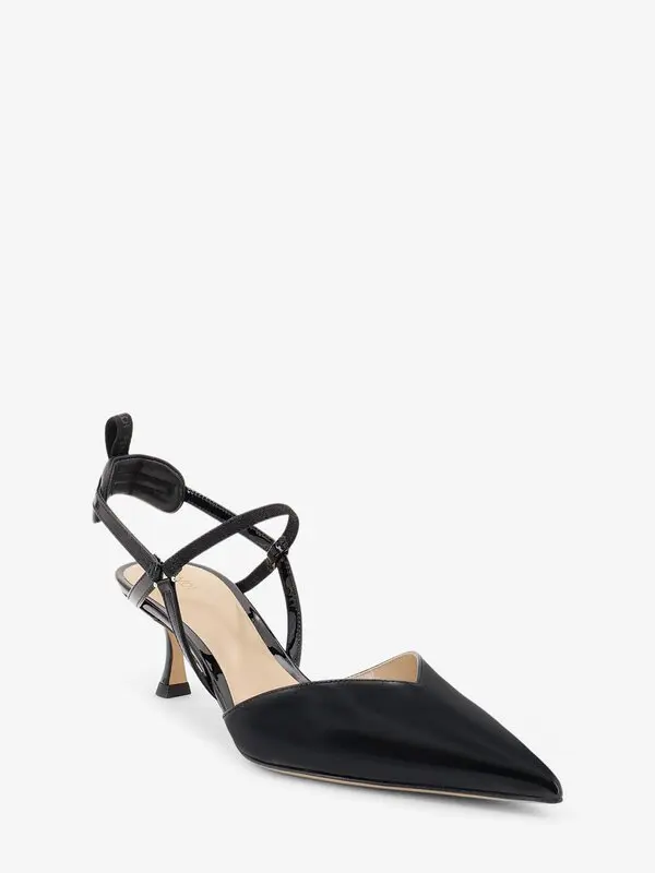 Fendi Very Colibrì Patent Leather Décolleté Pumps