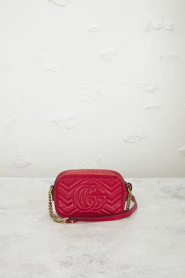 Gucci Gg Marmont Shoulder Bag In Red