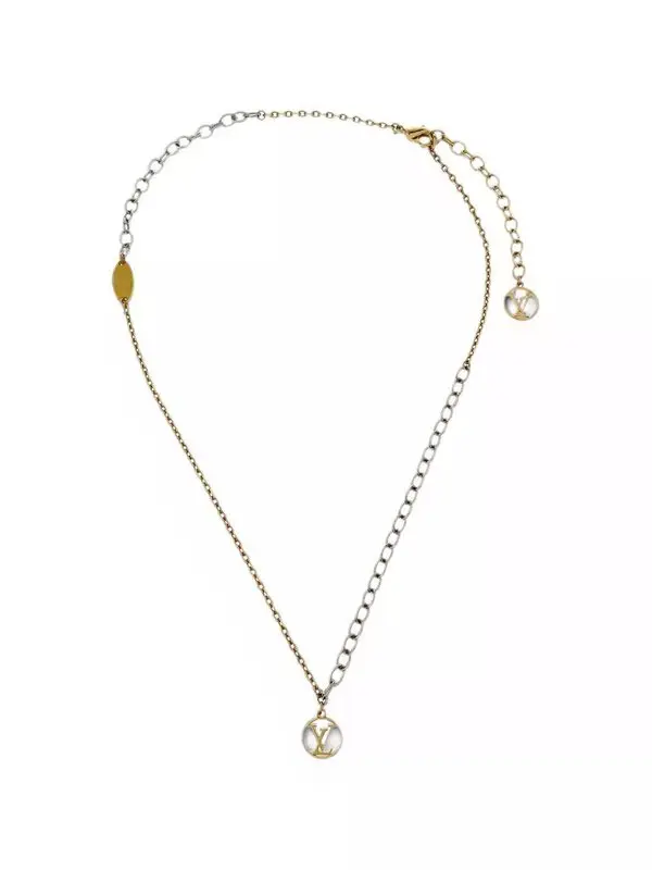 LOUIS VUITTON 2015 Circle-pendant Necklace