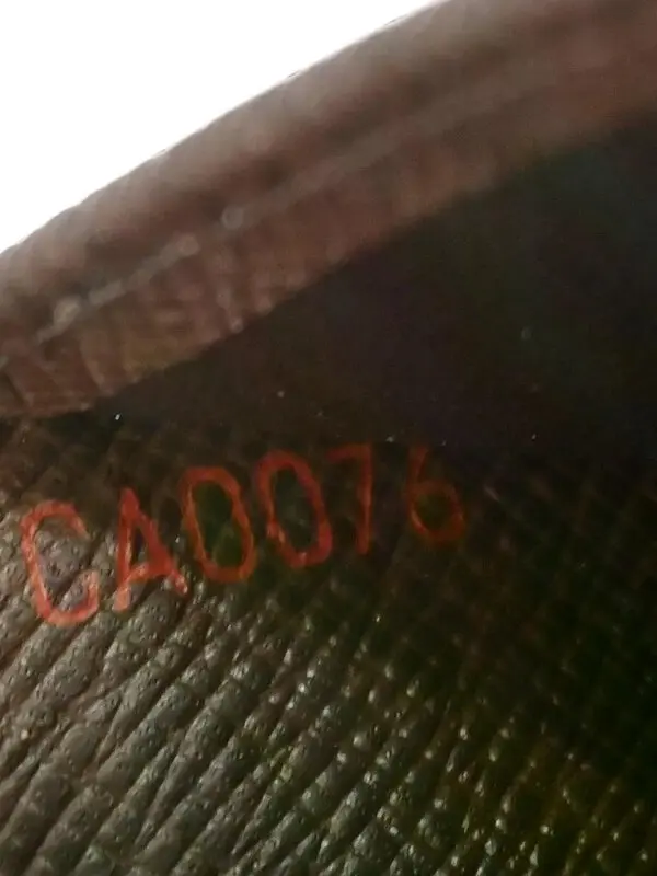 LOUIS VUITTON 2006 Portefeuille Marco Wallet