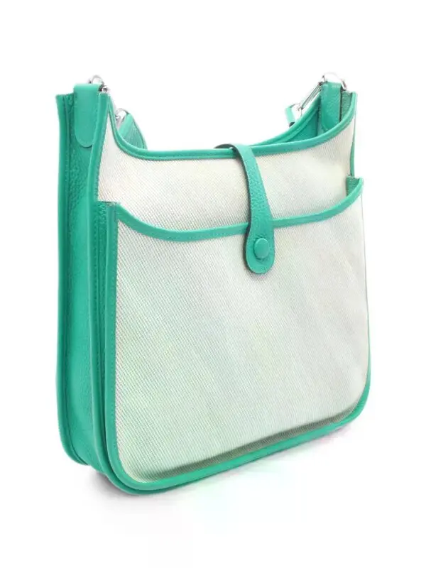 Hermès 2022 Pm Evelyne Iii Shoulder Bag - White