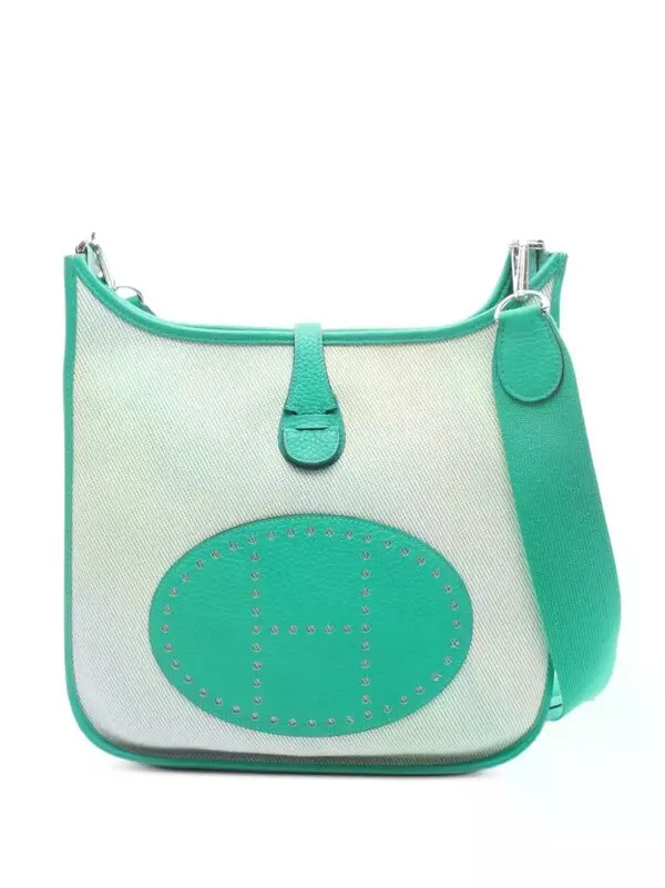 Hermès 2022 Pm Evelyne Iii Shoulder Bag - White