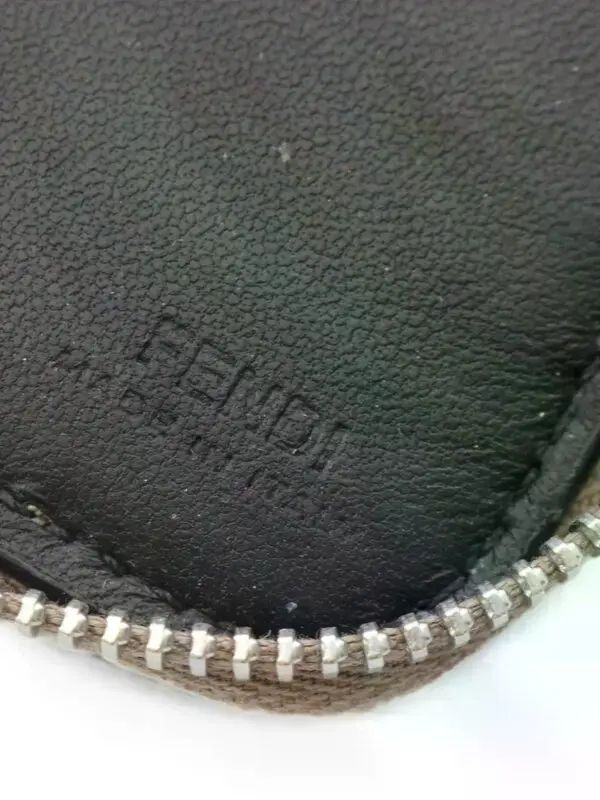 Fendi 2010s Pebbled Leather Coin Purse