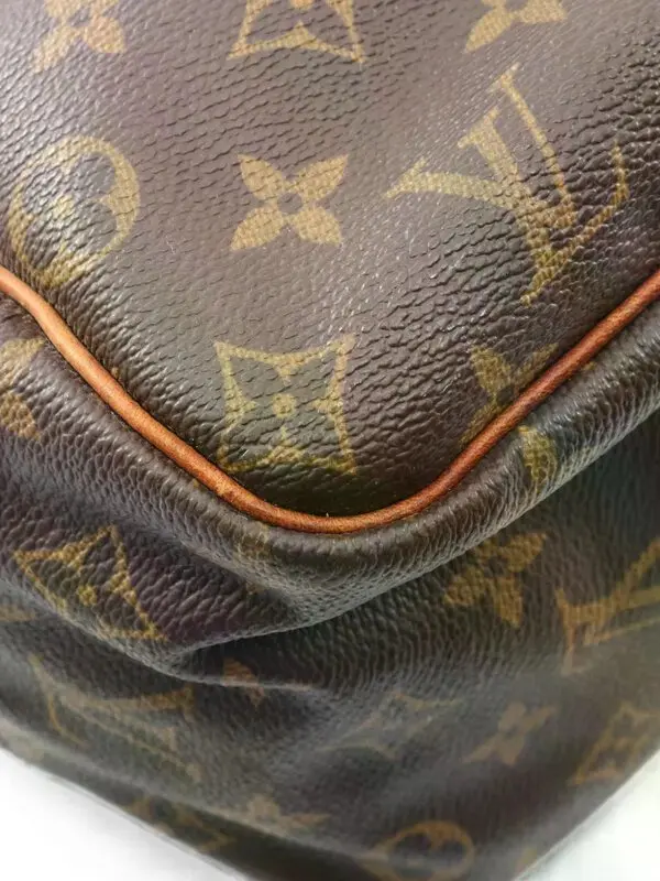 LOUIS VUITTON 1996 Deauville Monogram Tote Bag