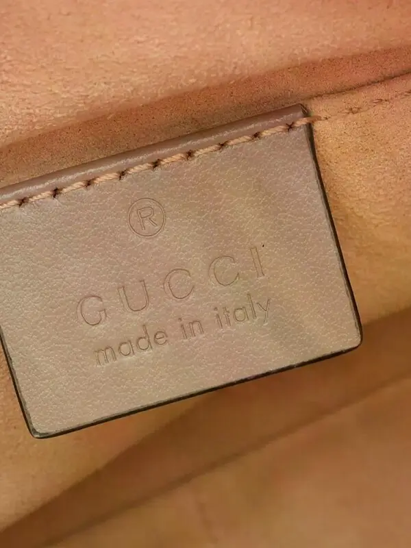 Gucci Gg Marmont Quilted Shoulder Bag - Neutrals