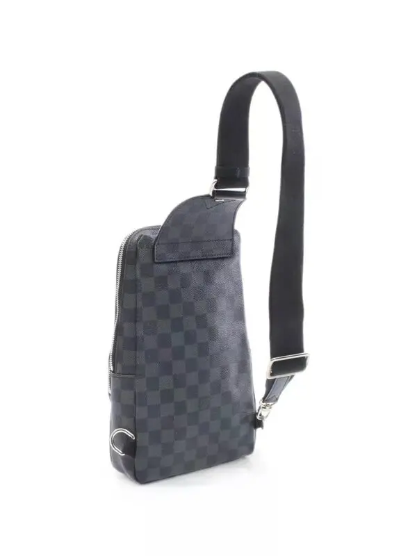 LOUIS VUITTON 2018 Damier Graphite Avenue Sling Bag