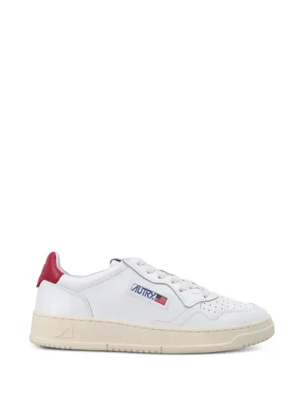 AUTRY Medalist Low Top Sneakers - White