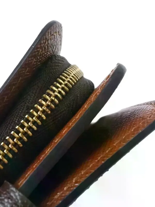 LOUIS VUITTON 2006 Monogram Wallet