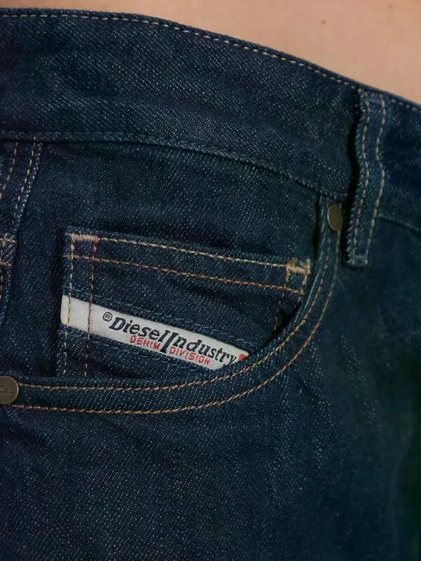 DIESEL® 1971 D-sent Straight-leg Jeans
