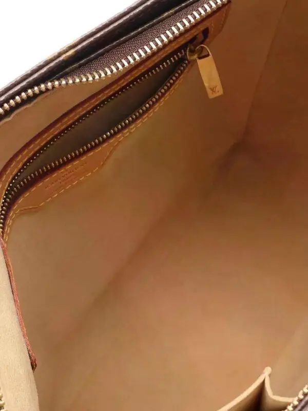 LOUIS VUITTON 2002 Gm Looping Monogram Shoulder Bag