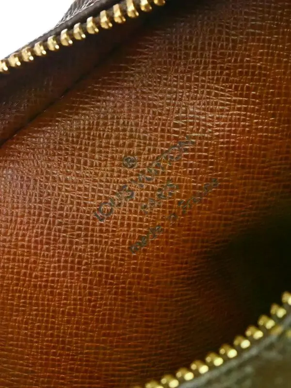 LOUIS VUITTON 2003 Amazon Cross Body Bag