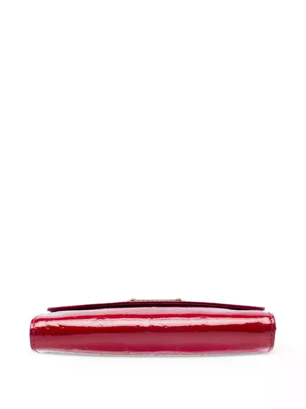 LOUIS VUITTON 2008 Monogram Vernis Bel Air Pochette Crossbody Bag - Red