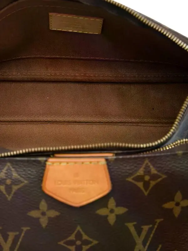 LOUIS VUITTON Monogram Multi Pochette Accessoires Satchel