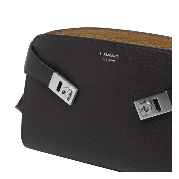 FERRAGAMO Hug Messenger Bag