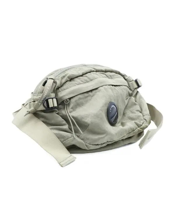 C.P. COMPANY Lens Detail Messenger Bag