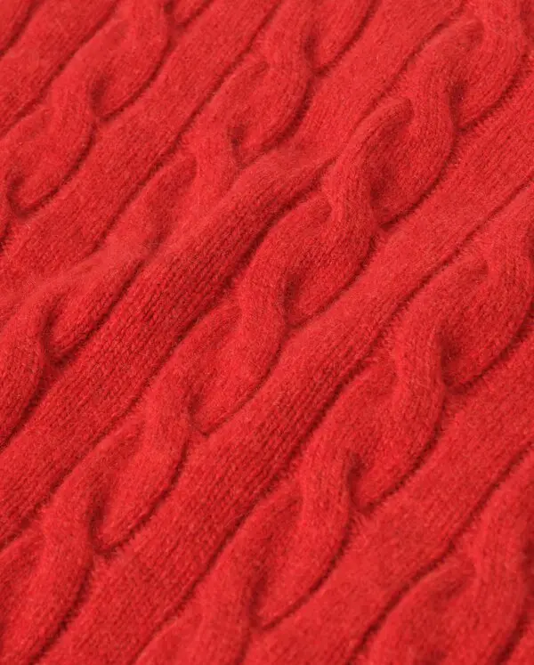 Johnstons Of Elgin Calder Cable Cahmere Jumper