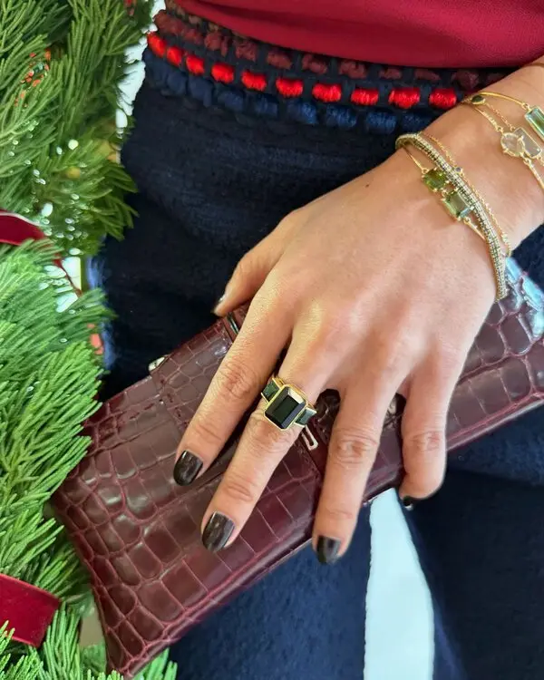 YI COLLECTION Tourmaline & 18k Gold Supreme Bar Ring