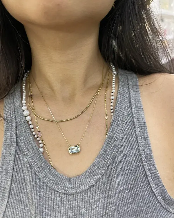 YI COLLECTION Aquamarine Nouveau Pendant Necklace