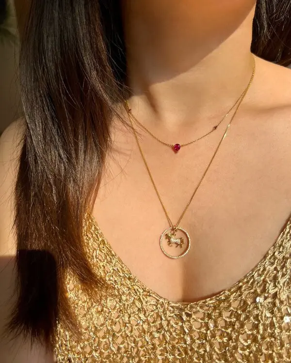 YI COLLECTION Diamond Zodiac Horse Pendant Necklace