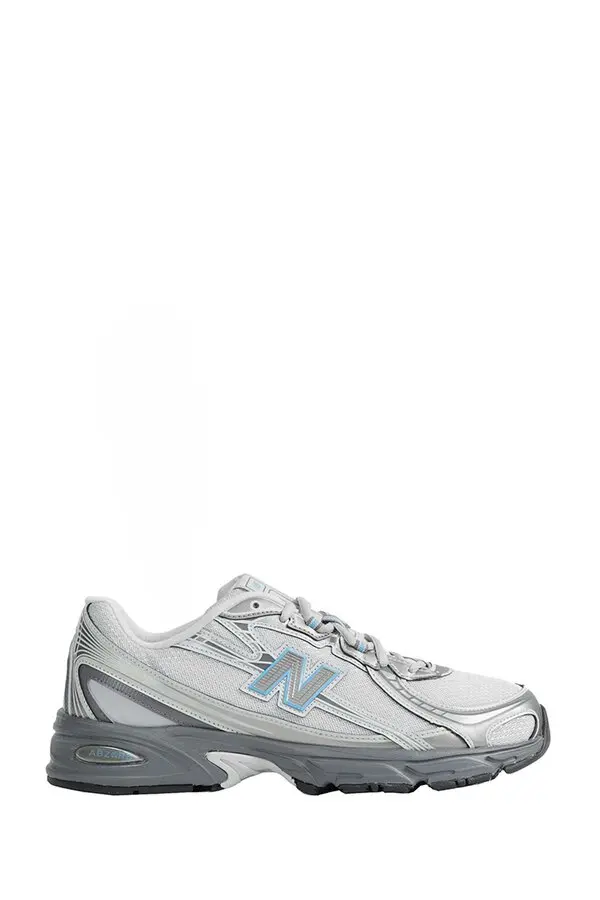 NEW BALANCE 740 Sneakers