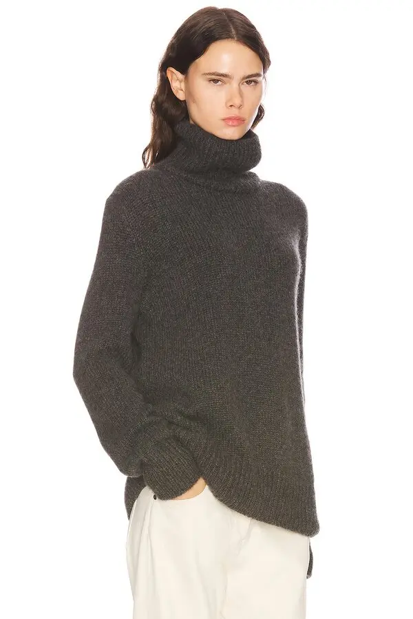 THE ROW Plira Cashmere Sweater
