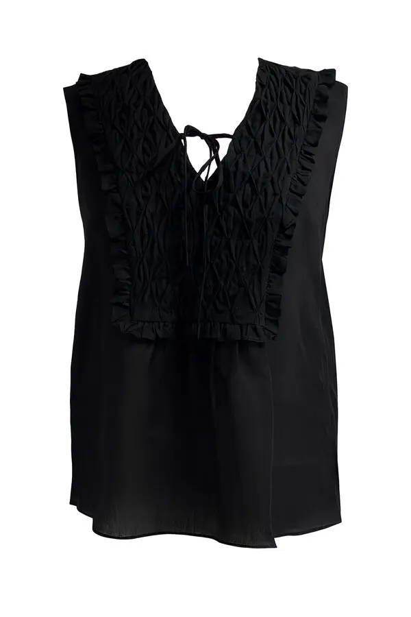 EXQUISE Sleeveless V-neck Lace Blouse With Ruffle Trim