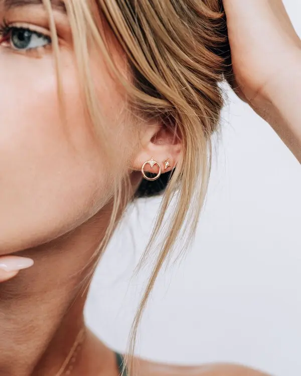 Anzie Topaz Jac+jo Mini Gothic Stud Earring