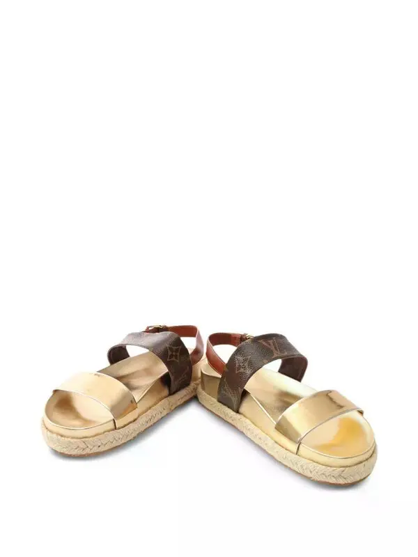 LOUIS VUITTON 2017 Odyssey Line Monogram Flat Sandals