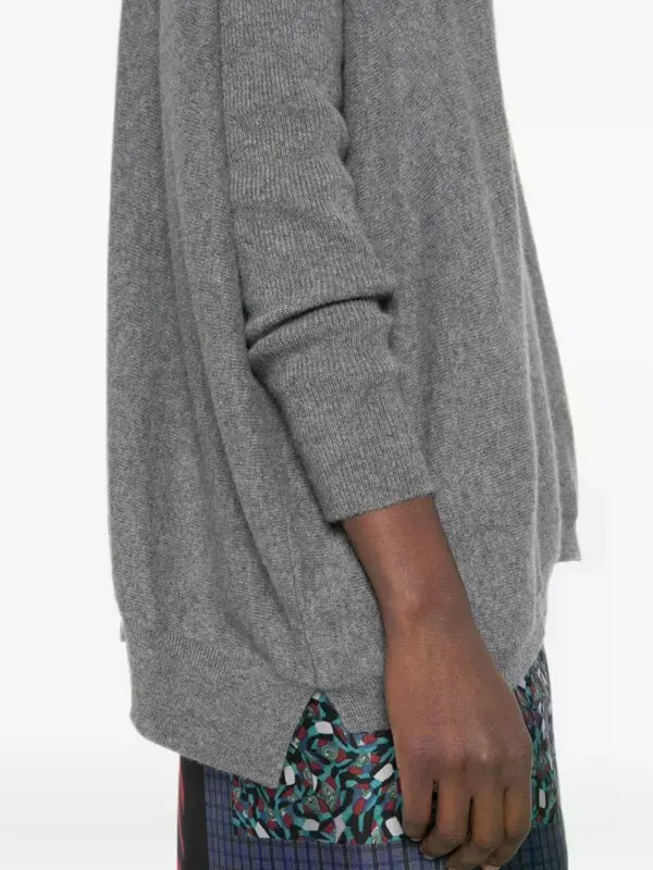 KUJTEN Side-slit Sweater