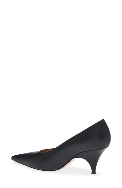 GIANVITO ROSSI Vitello Pointed Toe Pumps