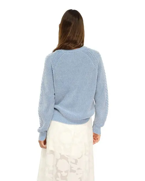 BELLE & BLOOM Hudson Street Cable Knit Sweater - Dark Blue