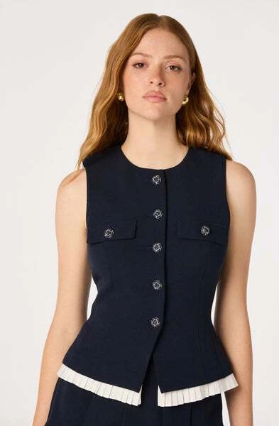 Astr The Label Kelson Pleated-hem Button Vest