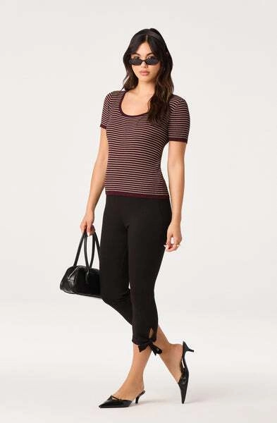 Astr The Label Eliza Bow-tie Knit Capri Pants