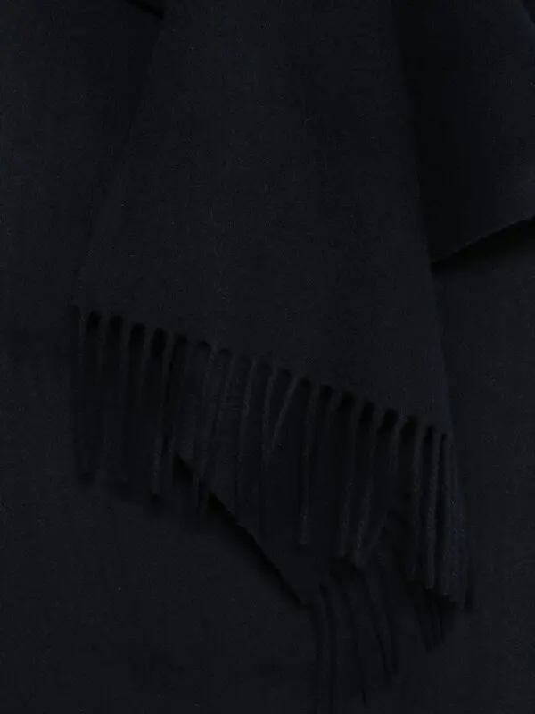Closed Wool Scarf