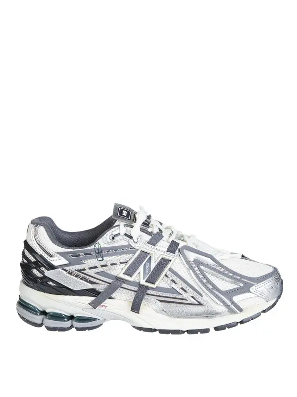 NEW BALANCE Lace Up Athletic Sneakers